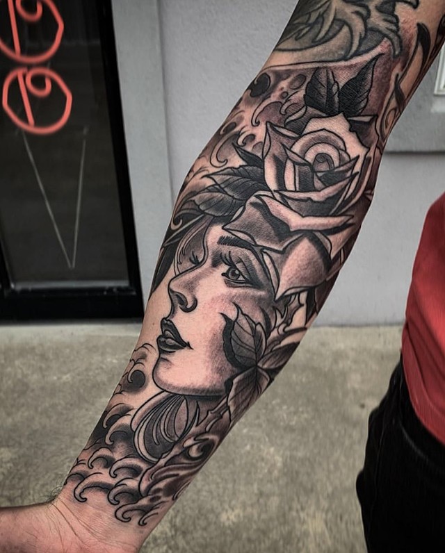 UNIQUE INK TATTOO