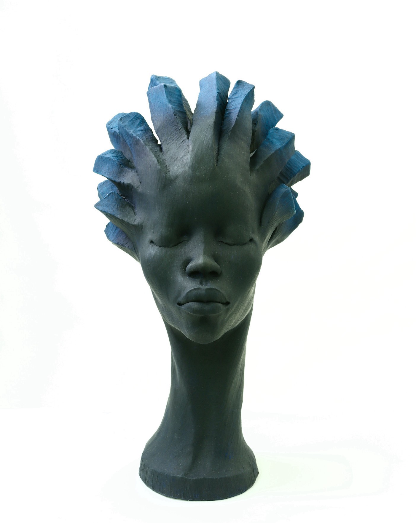 SCULPTURES AND PAINTINGS BY CHUKES: Click on images to open