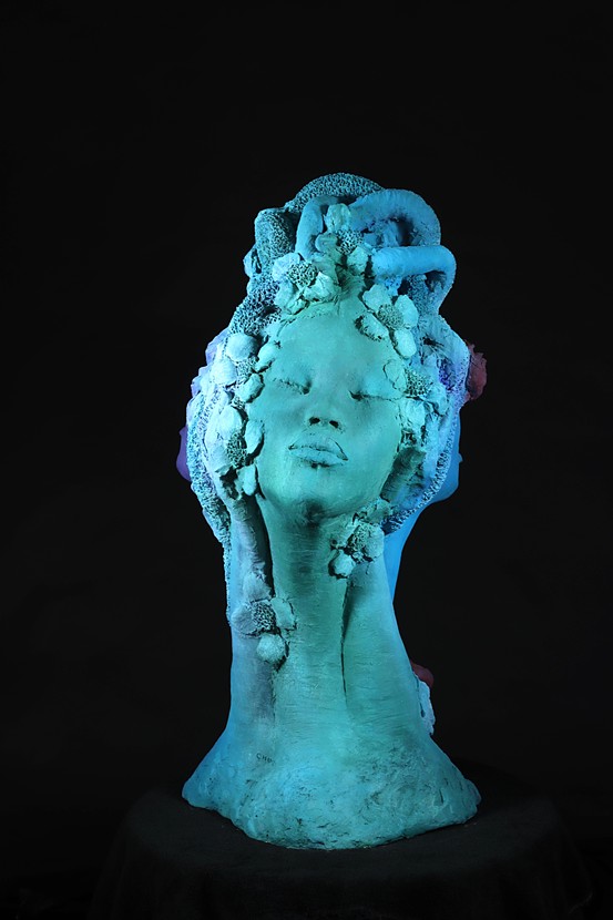 SCULPTURES AND PAINTINGS BY CHUKES: Click on images to open