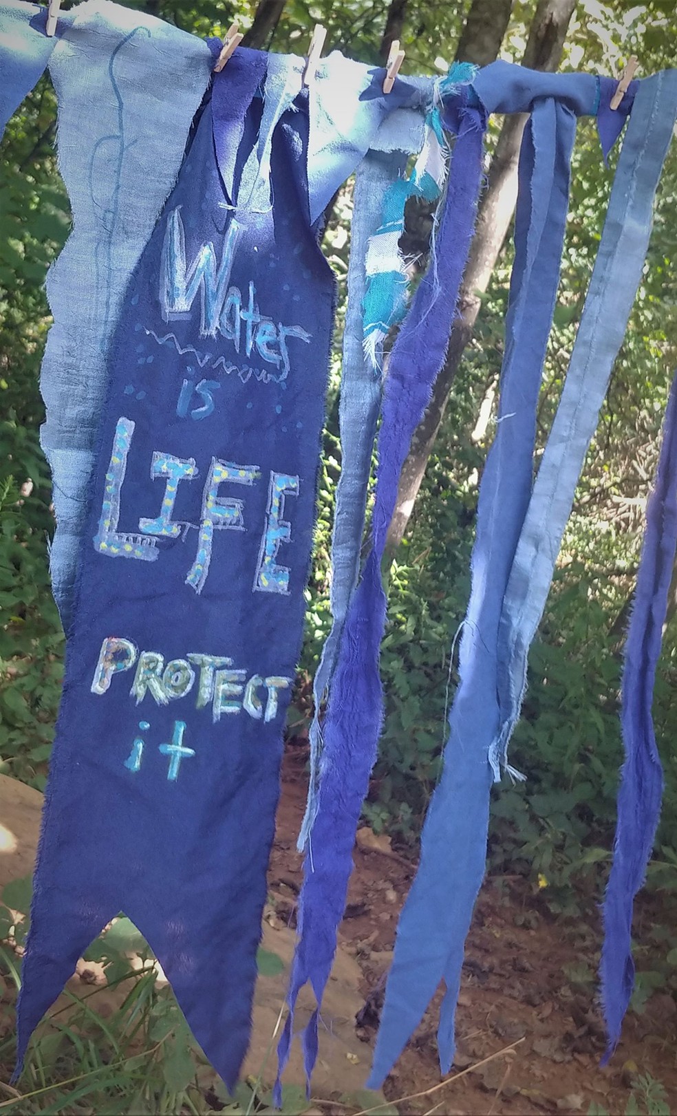 1000 Flags / 1000 Waters