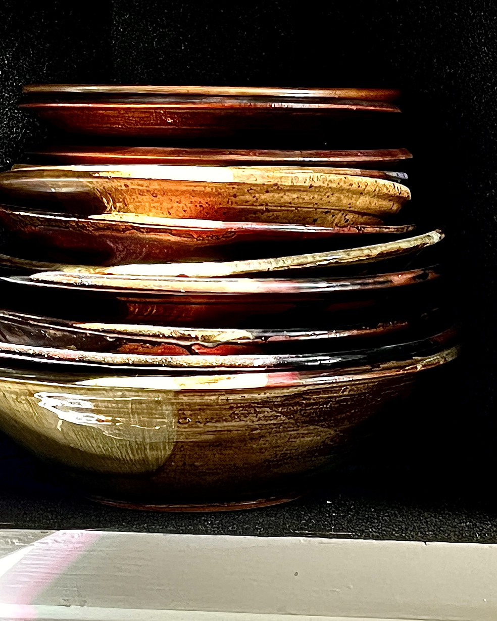Hole Pottery